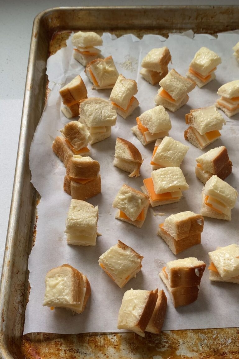 Mini Grilled Cheese Bites Recipe - The Veggie YaYa