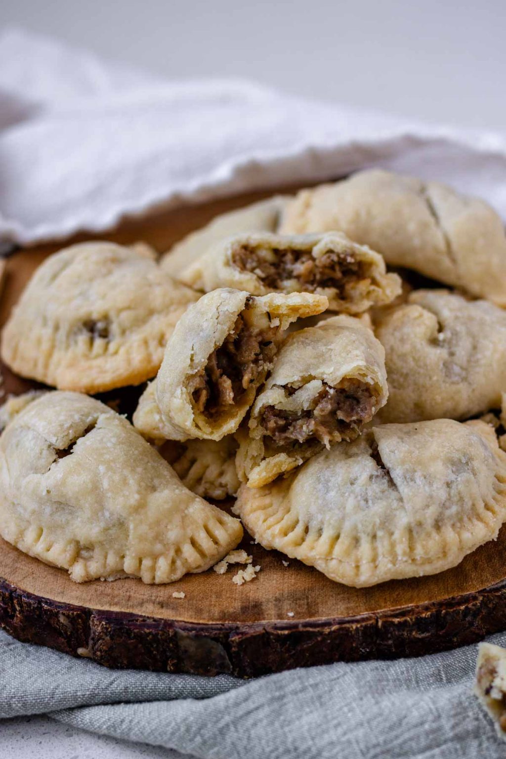Flaky Vegan Meat Pies Recipe - The Veggie YaYa
